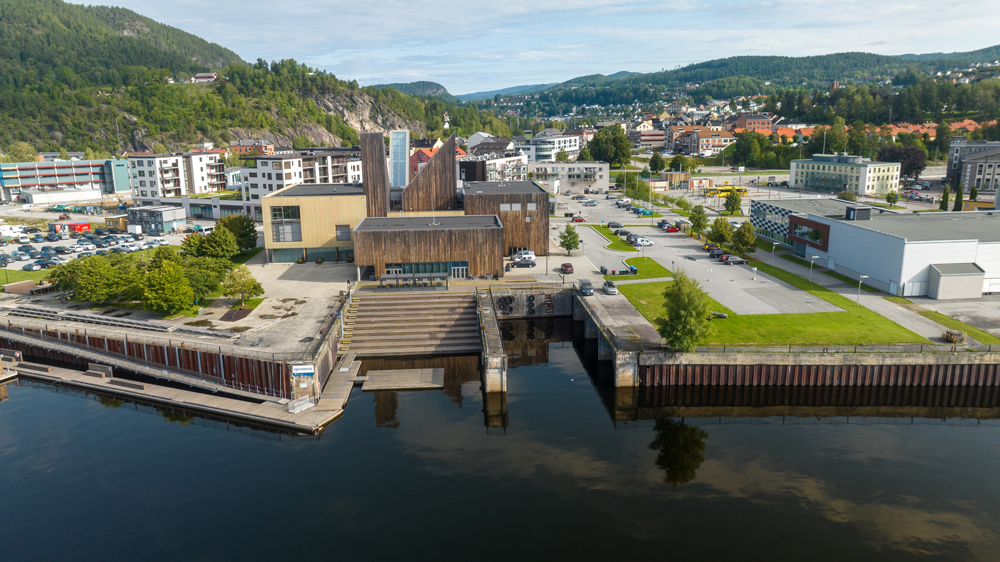 The industrial promenade in Notodden - City hiking in Notodden ...