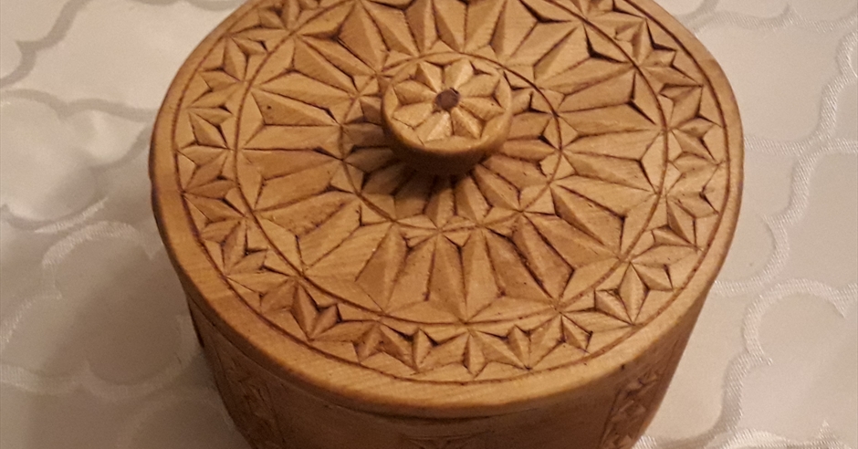 Trearbeid med spikkekarane - Museum events